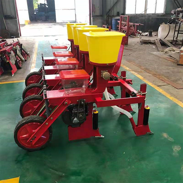 4 Rows Corn Planter with Fertilizer