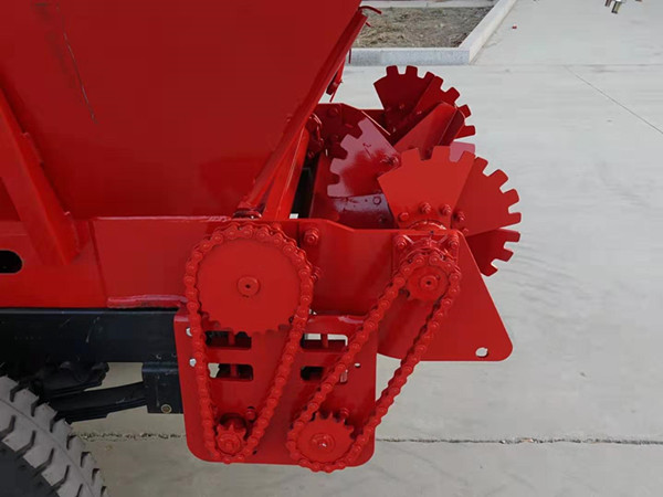 Mini Manure Spreader